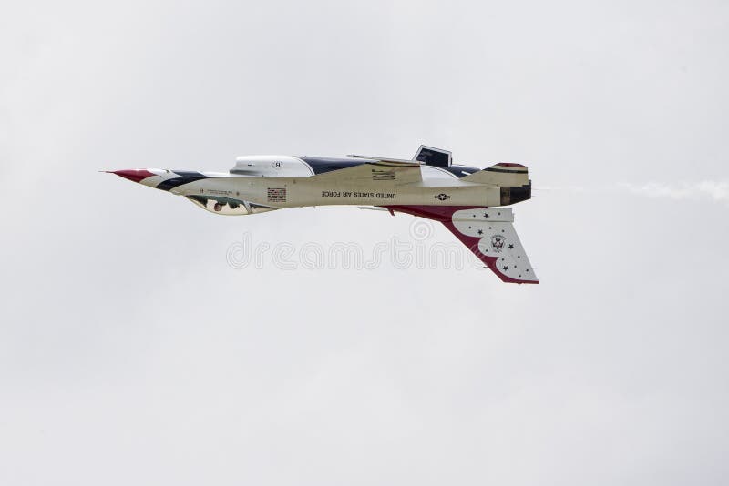 Inverted Thunderbird Jet Over Tinker Air Force Base Editorial Image ...