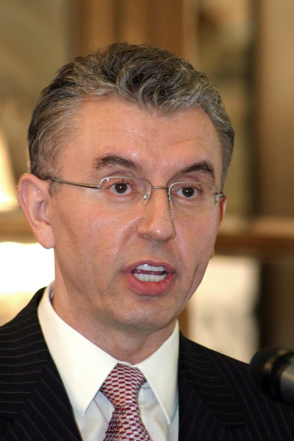 Ioan Micula imagen de archivo editorial. Imagen de cerveza - 24416609