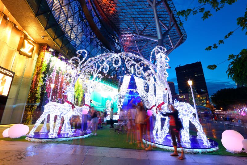 ION Orchard Shopping Mall Singapore Editorial Stock Photo - Image of ...