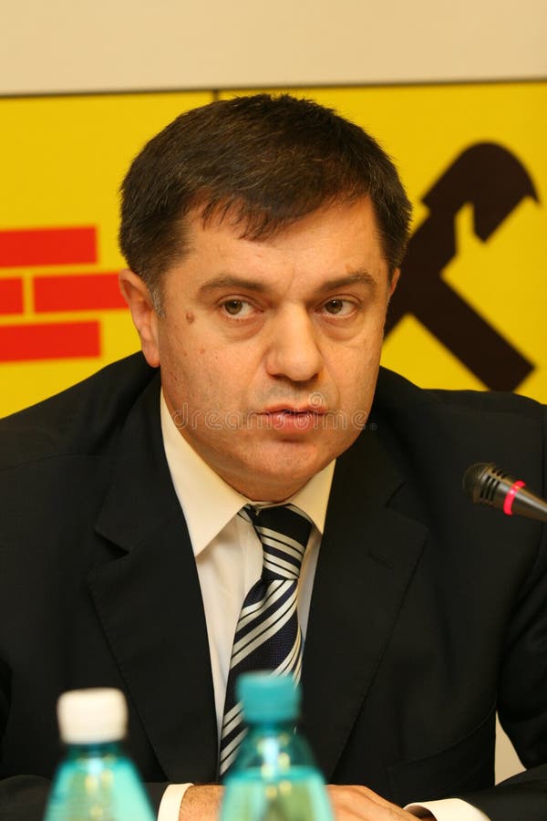 Ionut Costea editorial photo. Image of leader, press - 27100571