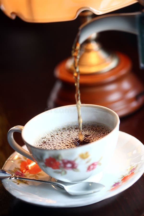 IORI TEA HOUSE Tea Drop from the Pot Stock Image - Image of travel ...