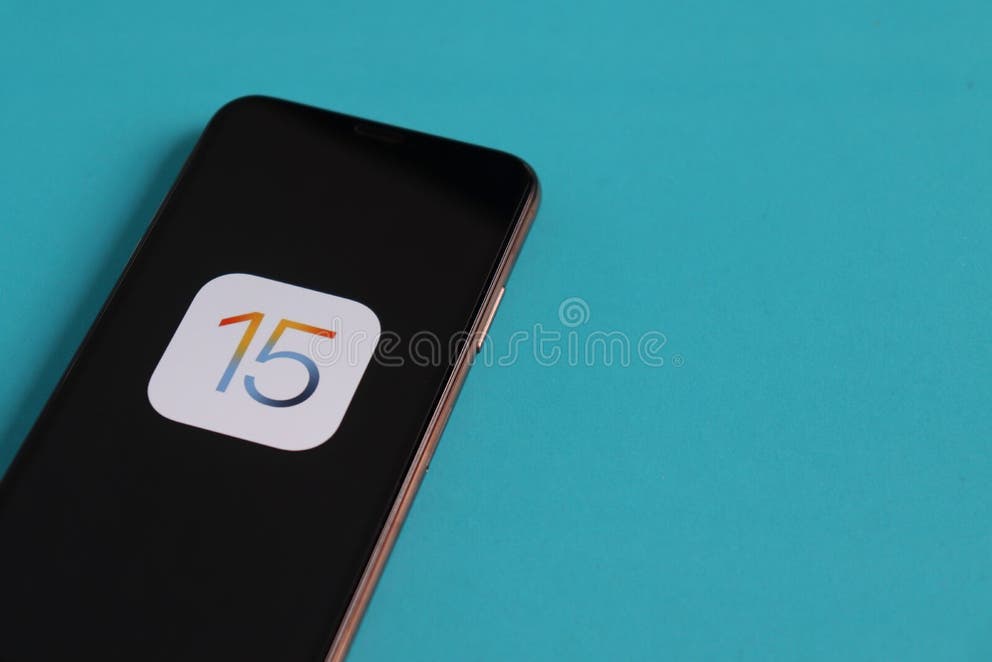 IOS 15 Logo on Screen, New Operating System 2021 on Apple Devices ...