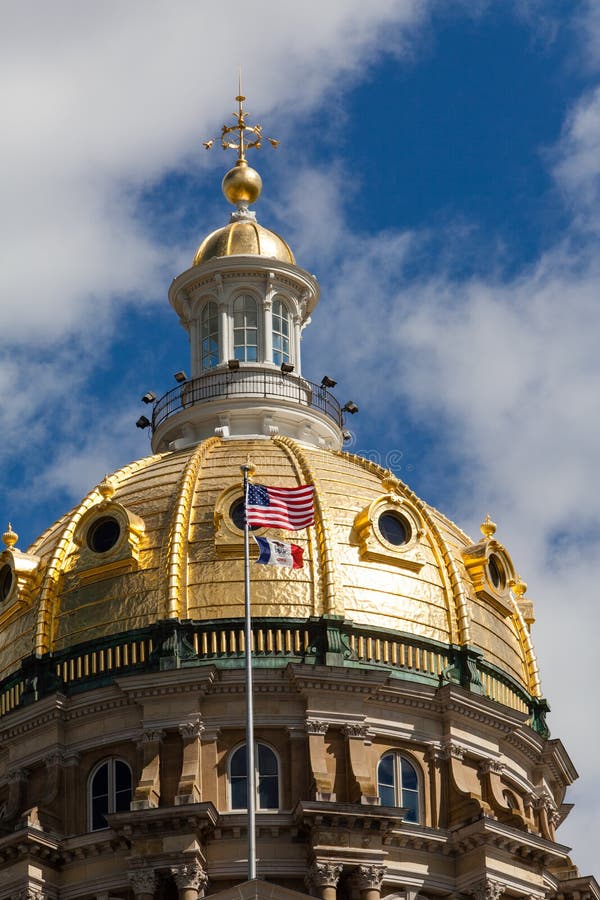 Iowa State Capitol Building, Des Moines Stock Image - Image of ...