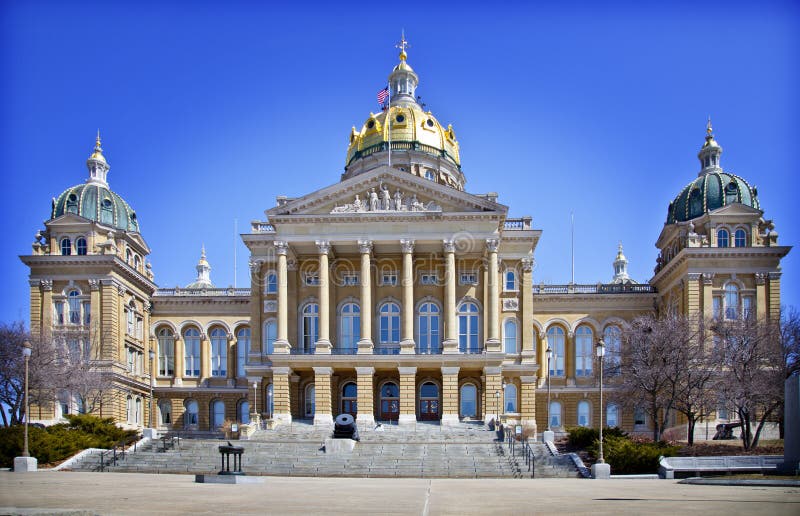 Iowa State Capitol editorial stock photo. Image of government - 47880318