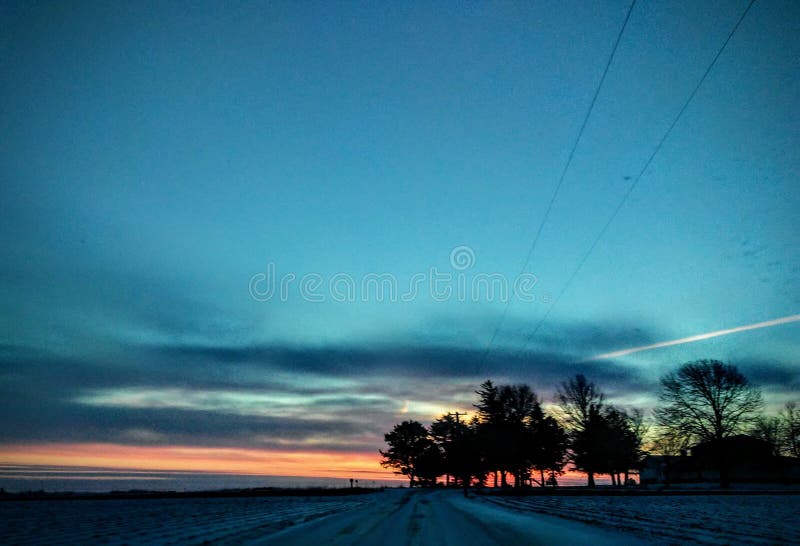 Iowa Winter Sunset 3 stock image. Image of winter, field - 161446217