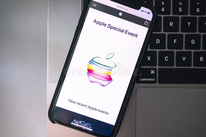 IPhone X with Apple Special Event Logo 2019 on the Screen. Editorial ...