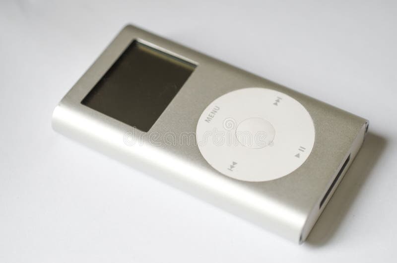 Ipod mini in 2002 editorial photo. Image of apple, music - 152191981