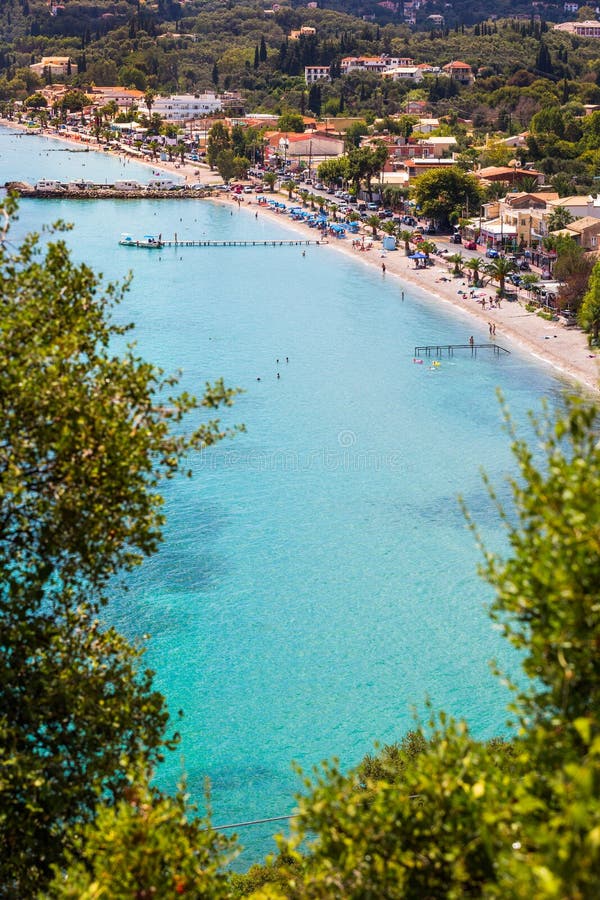 Ipsos, Corfu obraz editorial. Obraz złożonej z grecja - 65715370