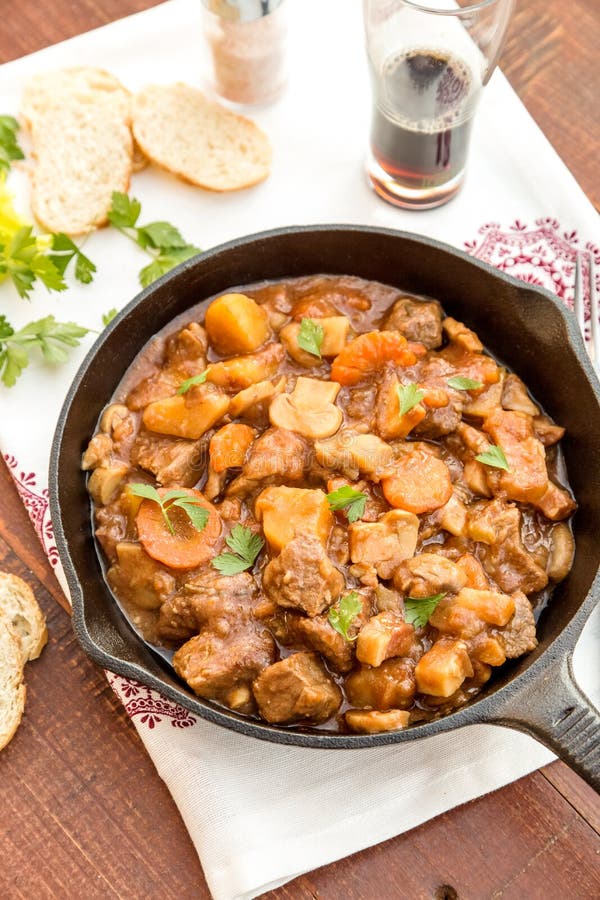 Irish Beef Stew in Dark Beer Stock Image - Image of irish, beef: 66421627
