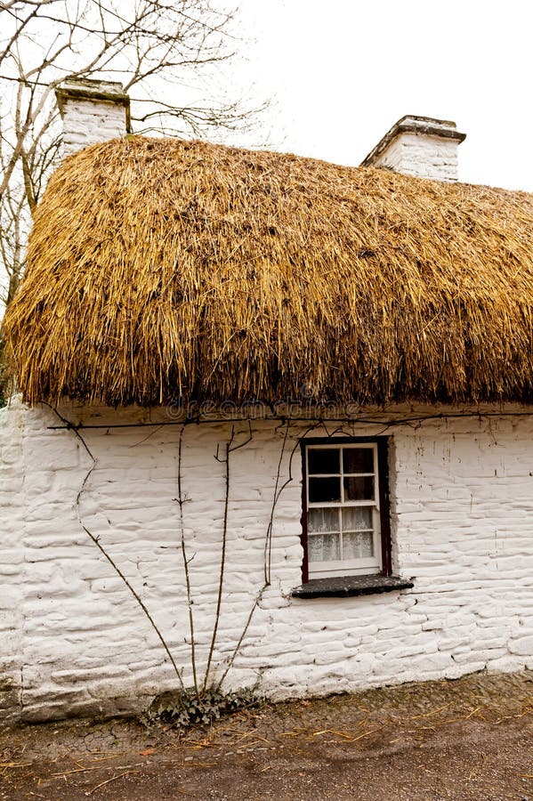 Old Irish Cottage Picture. Image: 30197436