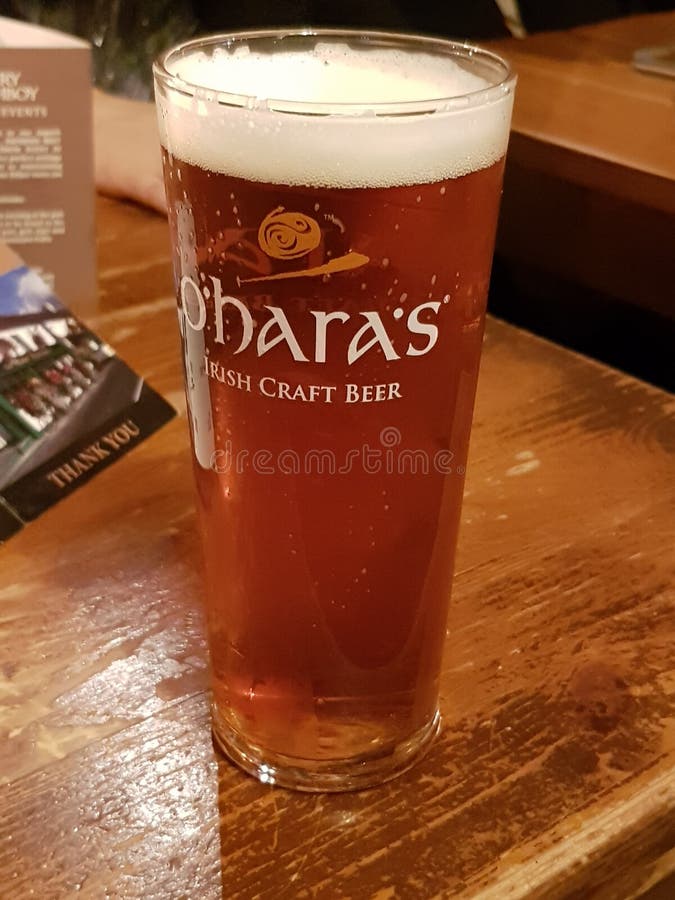 Irish pint editorial photo. Image of irish, craft, drinks - 136993076