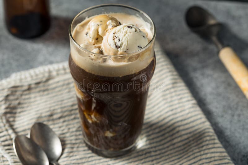 Irish Stout Ice Cream Float Stock Photo - Image of frothy, creamy ...