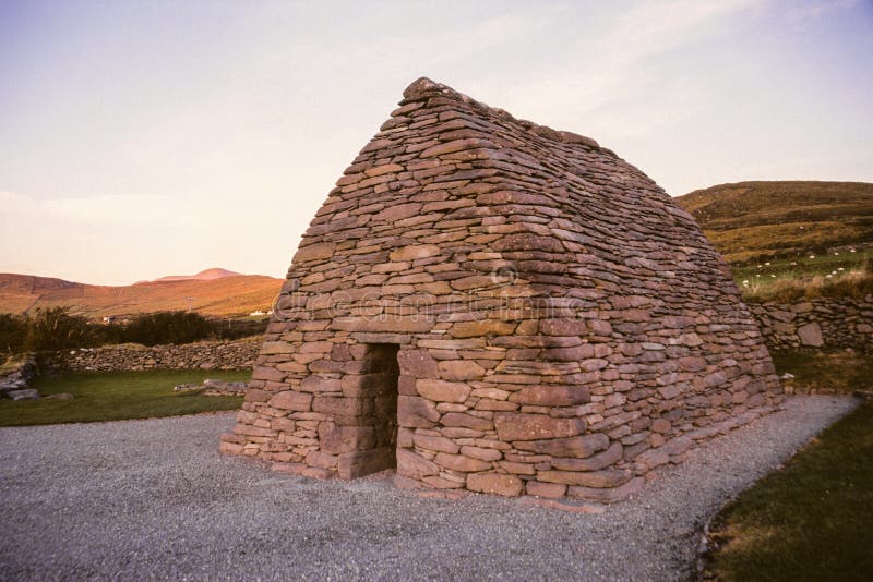 Irland Dingle-Halbinsel redaktionelles stockfotografie. Bild von dingle ...