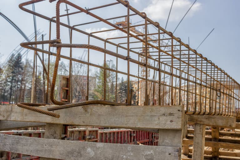 Iron Cage Reinforcement for Column Construction in Foundation Stock ...