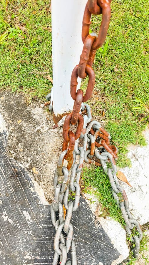 Iron Chain Starting Rust Stock Photos - Free & Royalty-Free Stock ...