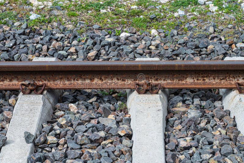 Iron Connection Apparatus Connecting the Rail To the Sleeper on the ...