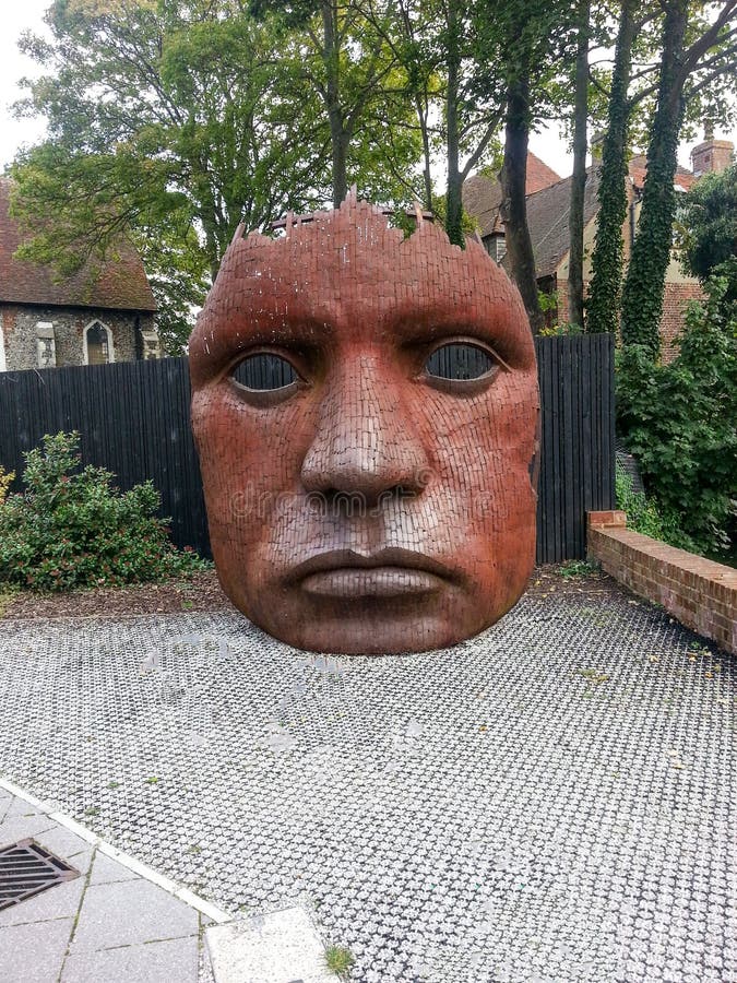 The iron face of england editorial stock image. Image of sculpture ...