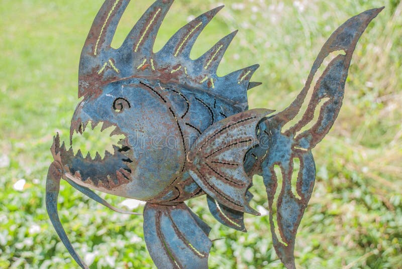 Abstract Metal Fish Sculpture Stock Image - Image of iron, abstract ...