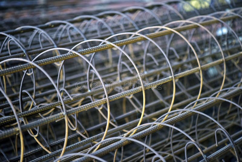 516 Steel Frame Constructor Stock Photos - Free & Royalty-Free Stock ...