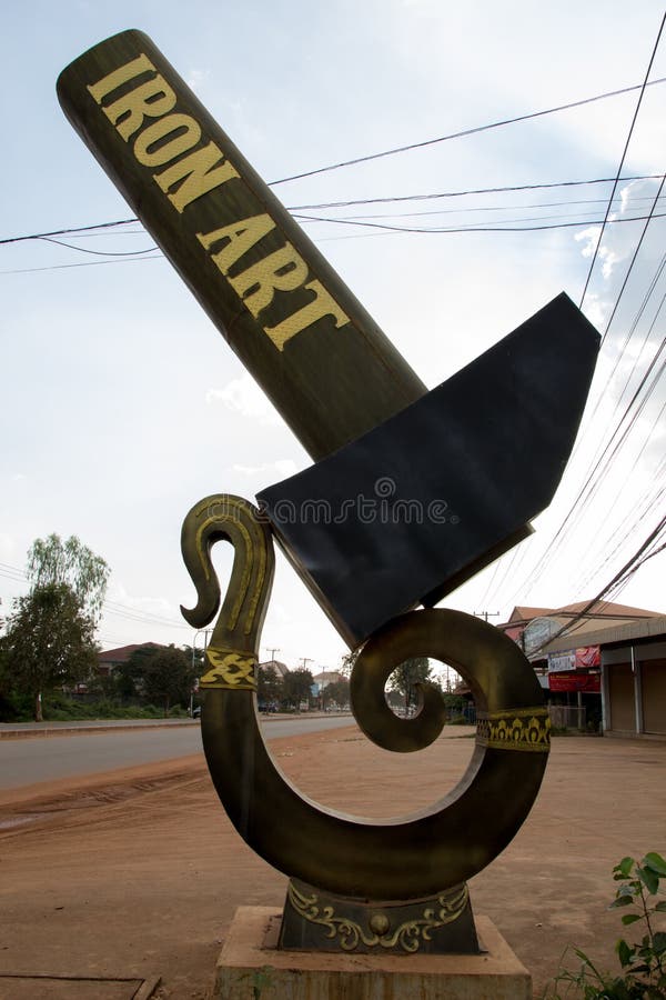 Iron hammer editorial stock image. Image of object, grunge - 136749684