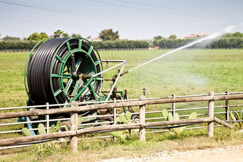 Wheel Line Irrigation System Stock Image - Image of field, columbia ...