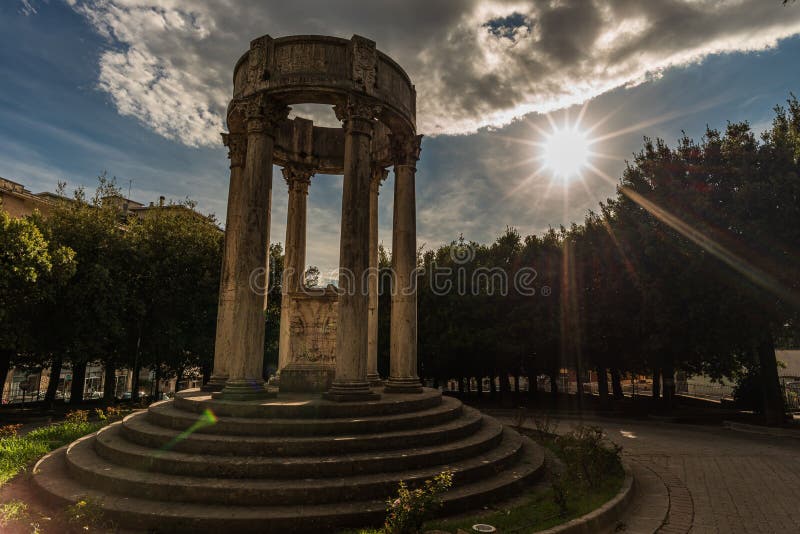 Isernia, Molise. Monument To the Fallen of the First World War Stock ...