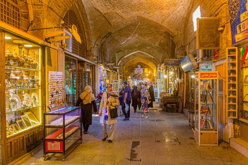 ISFAHAN, IRAN - JULY 10, 2019: View of the Bazaar (market) in Isfahan ...