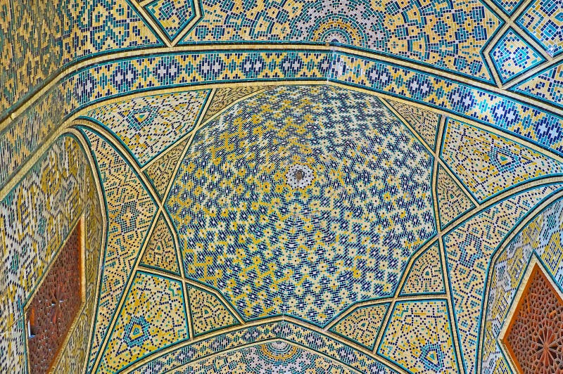 The Stellar Dome in Chaharbagh Madraseh, Isfahan, Iran Editorial Stock ...