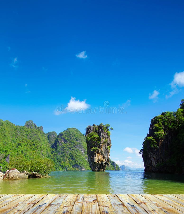 Isla imagen de archivo. Imagen de vertical, memoria, reflexiones - 33730181