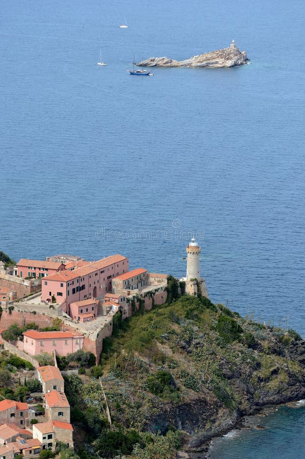 Vista Desde Portoferraio a Capo Bianco Beach Y Capo D Enfola Isola D ...