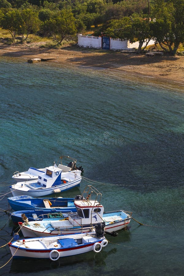 Isla de Fourni foto de archivo. Imagen de playa, costa - 121551738