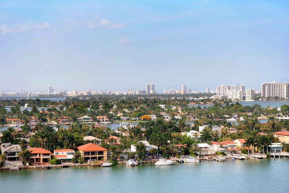 Isla De La Estrella En Miami Foto de archivo - Imagen de america, dade ...