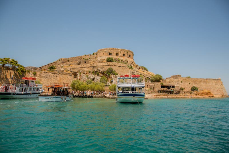 Isla De Spinalonga, Creta, Grecia Imagen de archivo editorial - Imagen ...