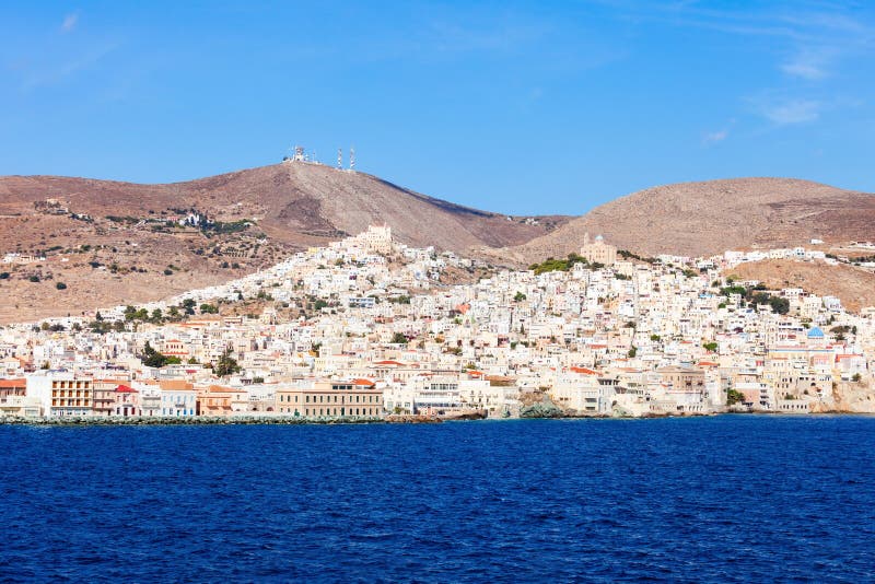 Isla de Syros en Grecia foto de archivo. Imagen de egeo - 101365360