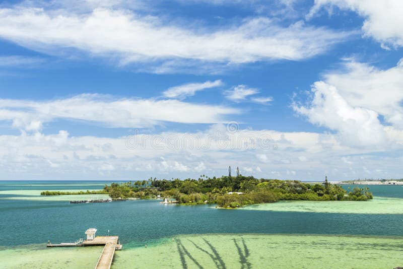 Isla del coco imagen de archivo. Imagen de sunlight, agua - 33776937