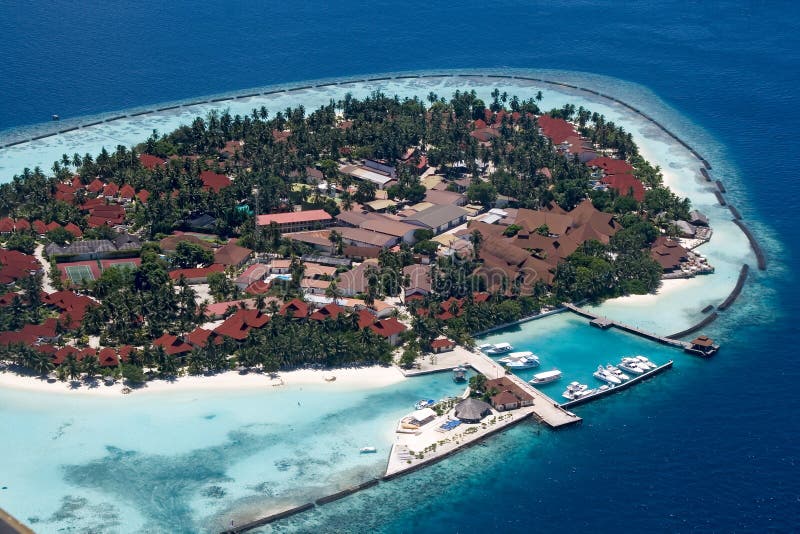 Isla del mar foto de archivo. Imagen de orilla, claro - 17553206