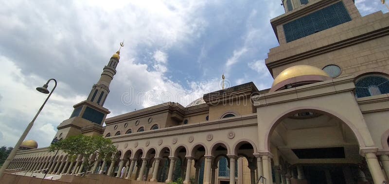 Islamic Center Samarinda, Beautiful Mosque Stock Image - Image of ...