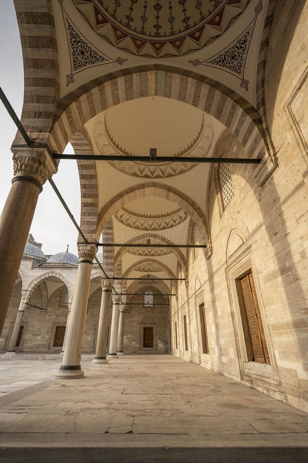 The Islamic Interior Design of Sulaimanya Mosque Editorial Photo ...