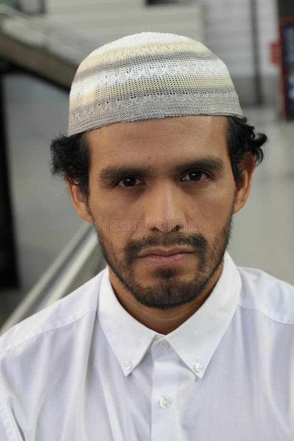 383 Islamic Arabian Sheikh Beard Stock Photos - Free & Royalty-Free ...