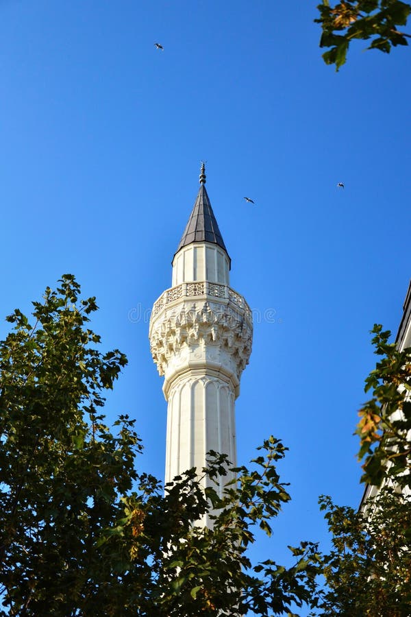The Islamic Tower of Mosque Stock Photo - Image of beautiful, blue ...