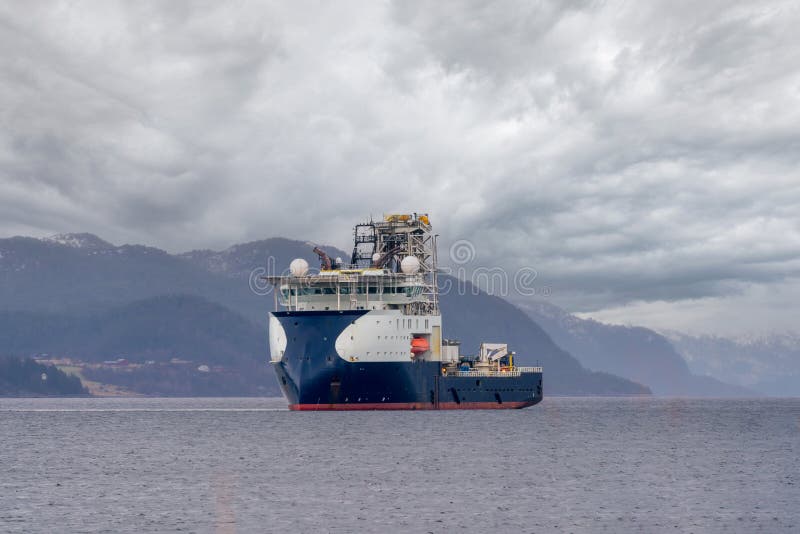 Island Constructor in the Fjord of Norway Editorial Photography - Image ...