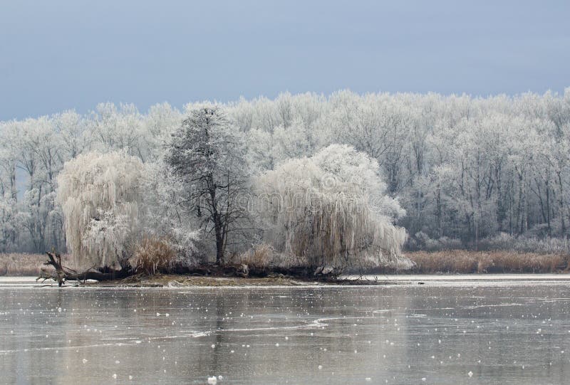 The Island on a Frozen Lake Stock Image - Image of island, decor: 83708945