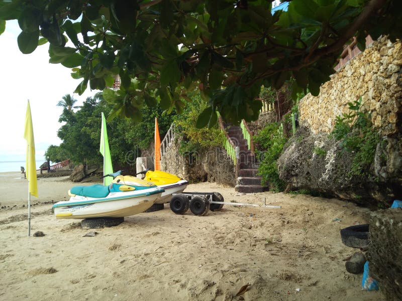 Island life editorial photo. Image of cebu, life, island - 118005726