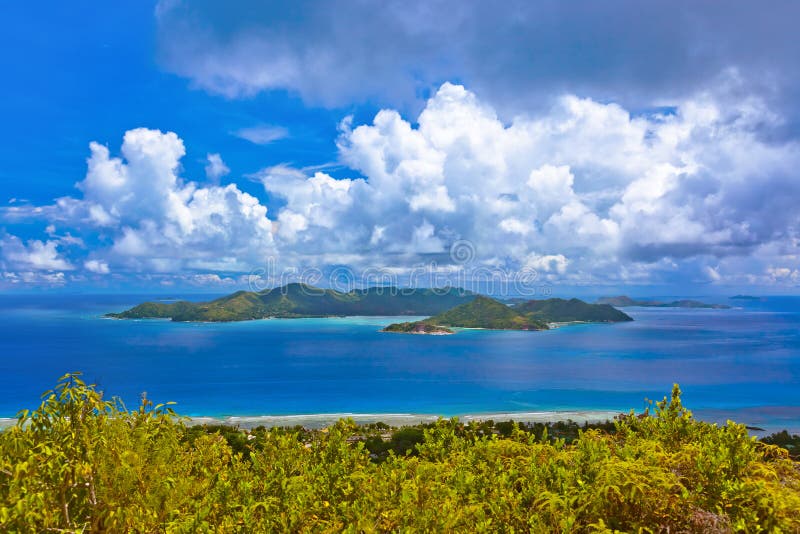 Island Praslin at Seychelles Stock Photo - Image of abstract, coastline ...