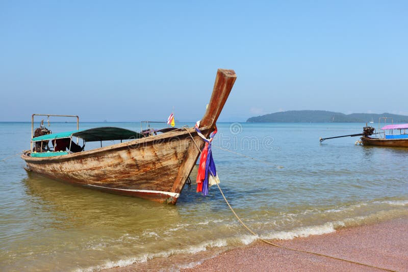 Island in the Thai Gulf stock photo. Image of thailand - 26194486