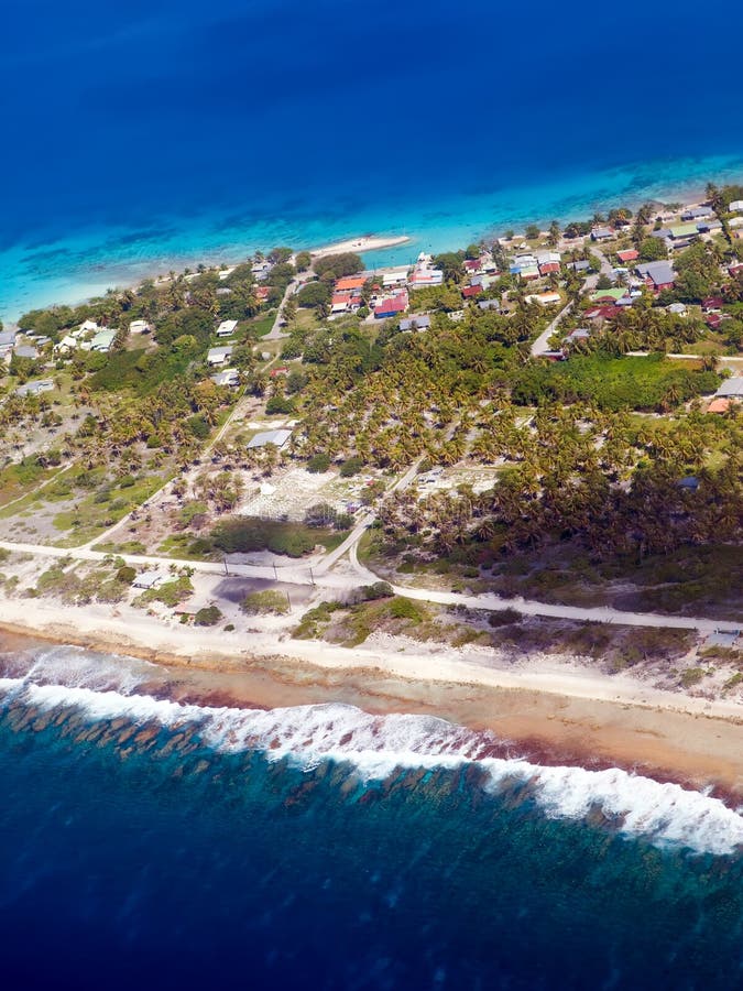 Islands in the ocean. stock image. Image of paradise - 41593303