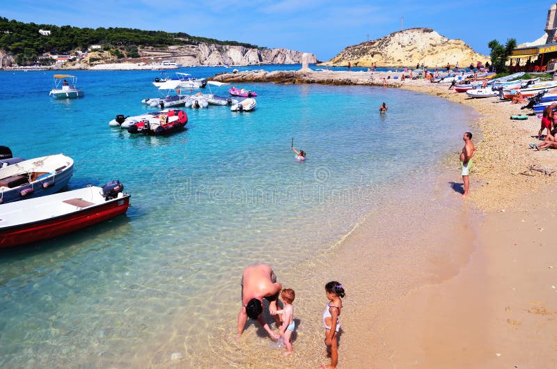 Islas de Tremiti, Italia fotografía editorial. Imagen de balsee - 103703752