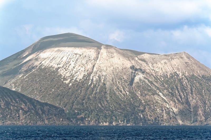 Islas Eólicas, Isla De Lipari, Italia Imagen de archivo - Imagen de ...