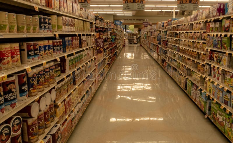 An Isle at the Local Grocery Store Editorial Image - Image of display ...