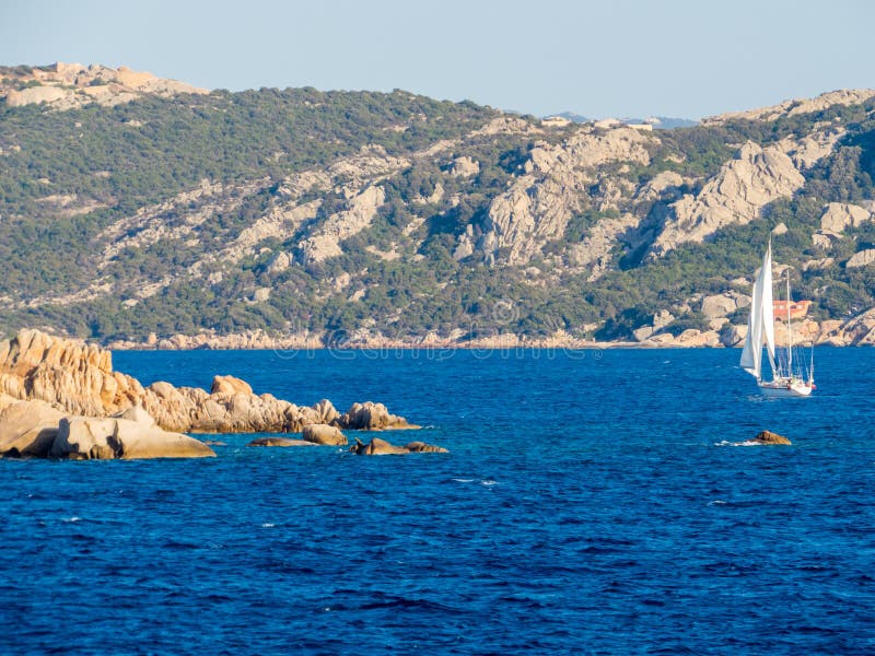Isola Di Caprera, La Maddalena Immagine Stock - Immagine di maddalena ...